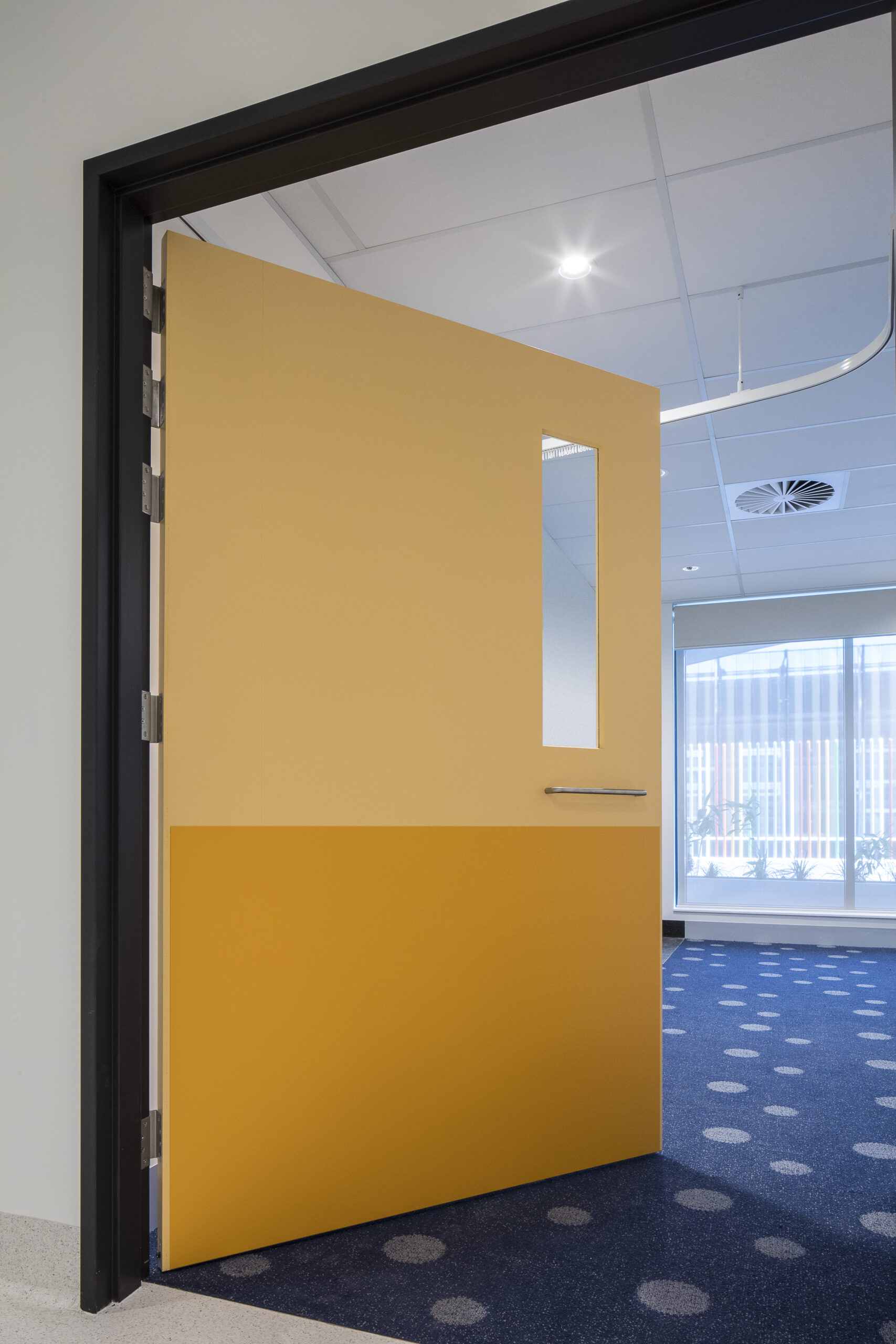 Studi Kasus Acrovyn Pelindung Dinding | Construction Specialties